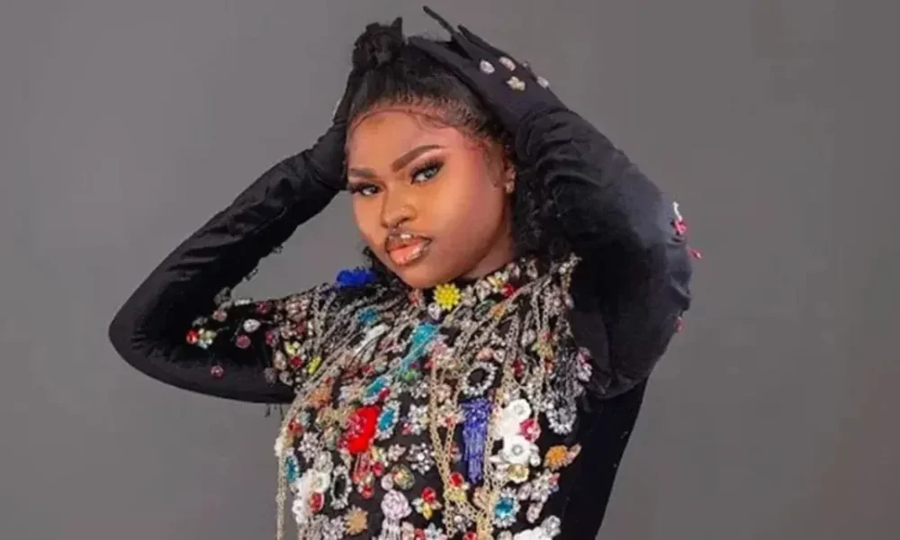 Mandy Kiss Stirs Controversy With Guinness Record Challenge